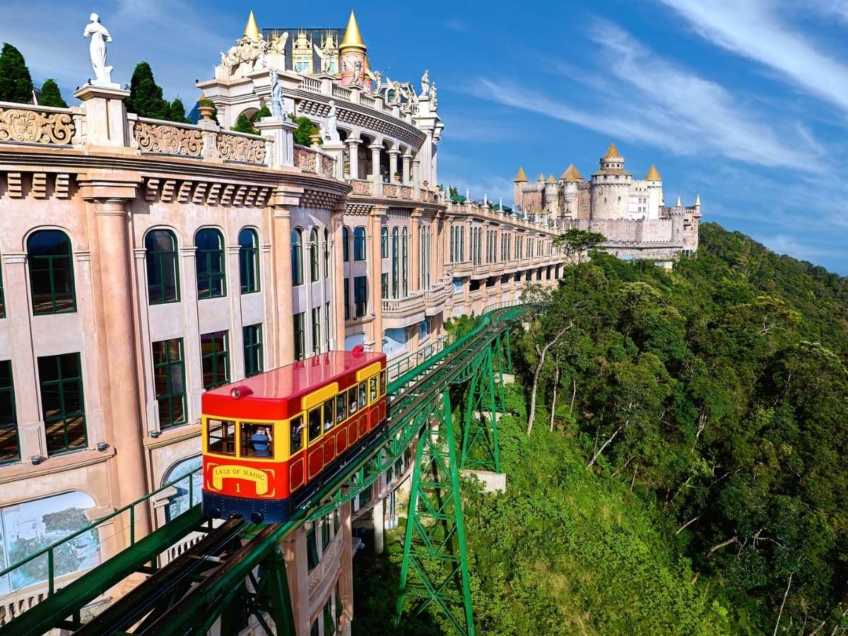Everything you might not know about the Han River Swing Bridge in Da Nang